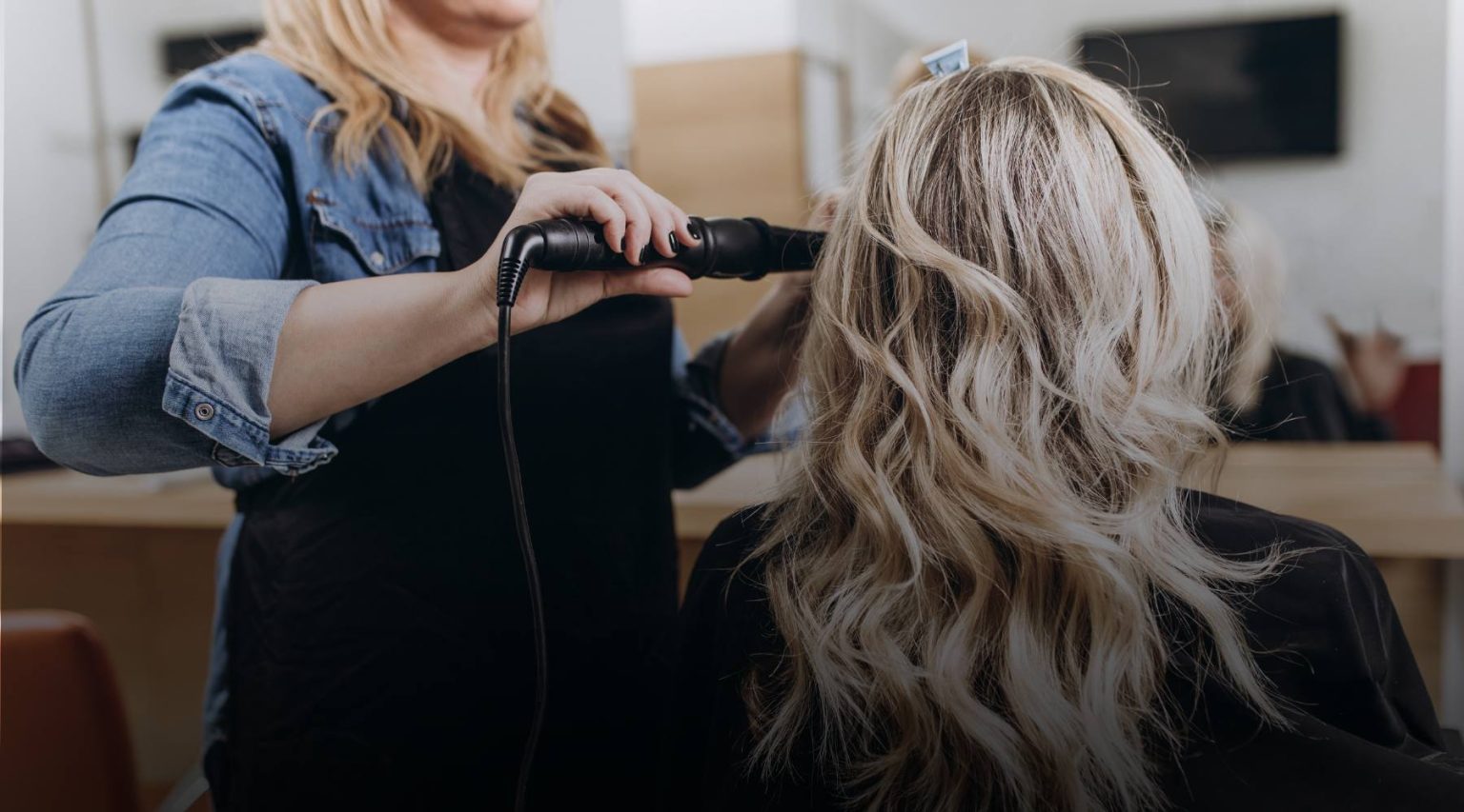 William Edge Salon – Hair.Makeup.DryBar